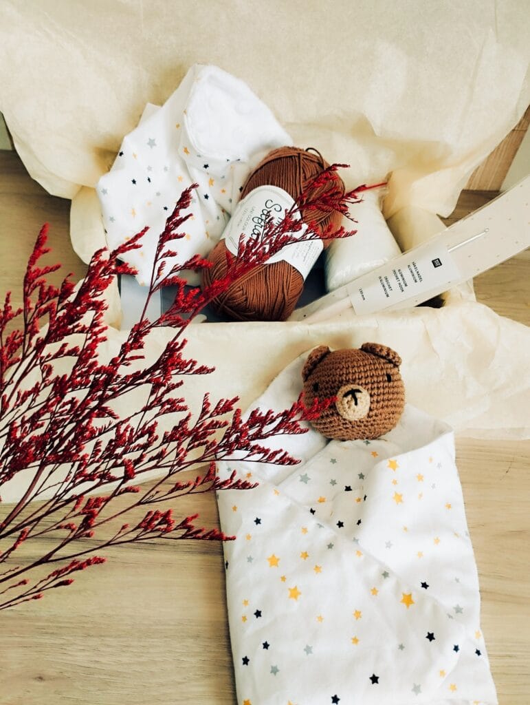 Kit crochet débutant doudou ours - Mes Ateliers DIY